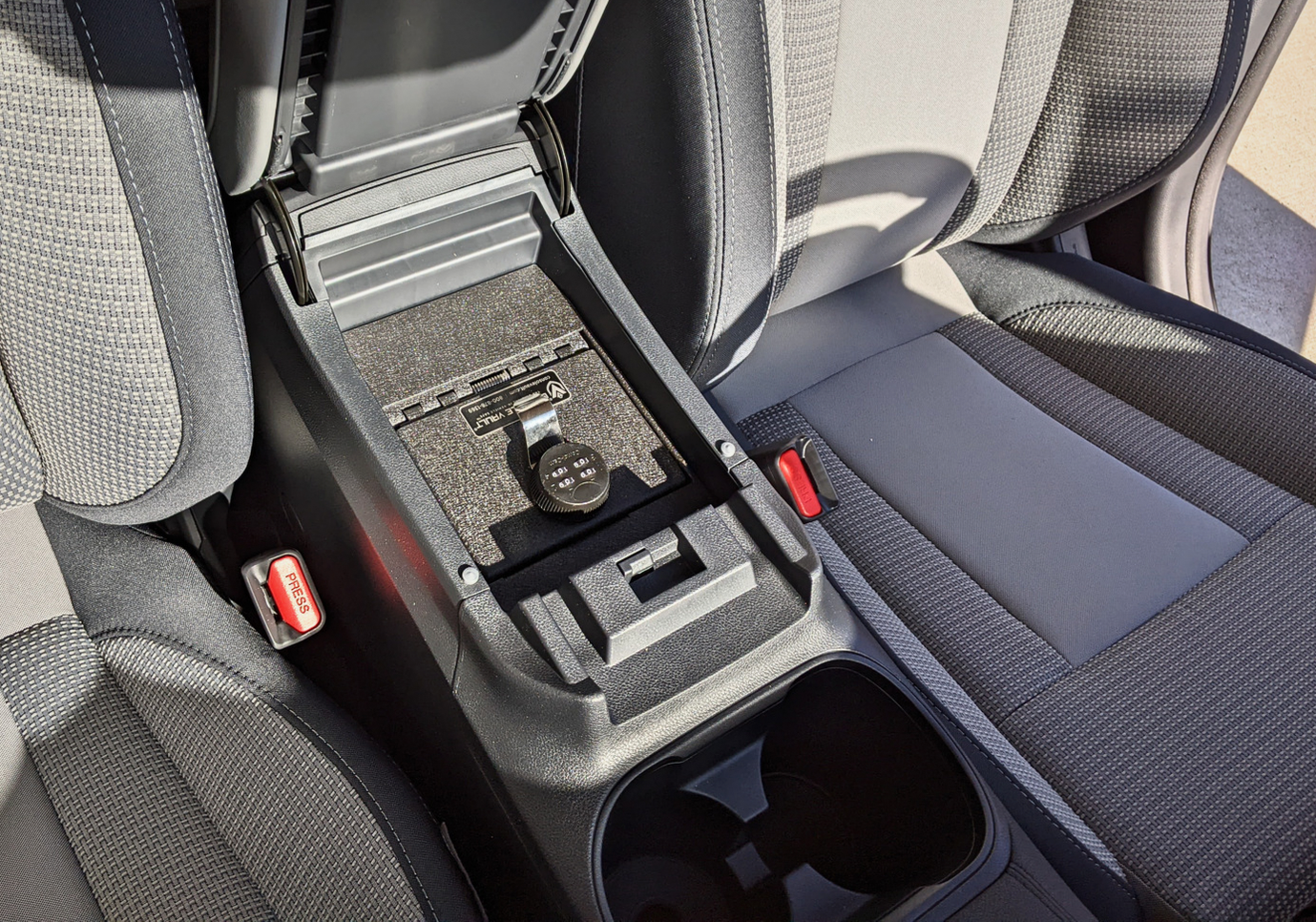 Subaru Outback Center Console Safe: 2020–2025