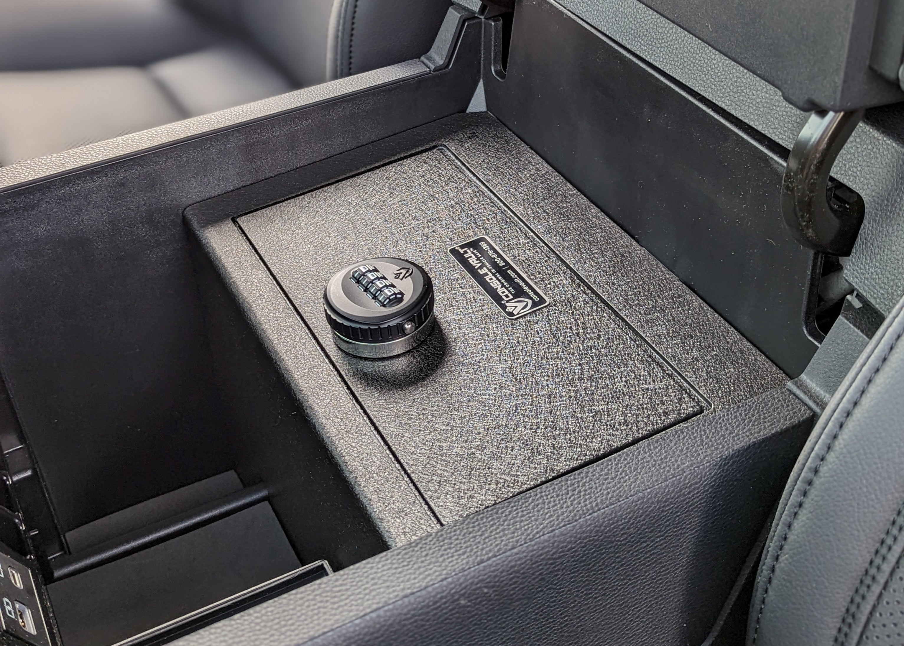 Toyota Tundra Center Console Safe: 2022–2025