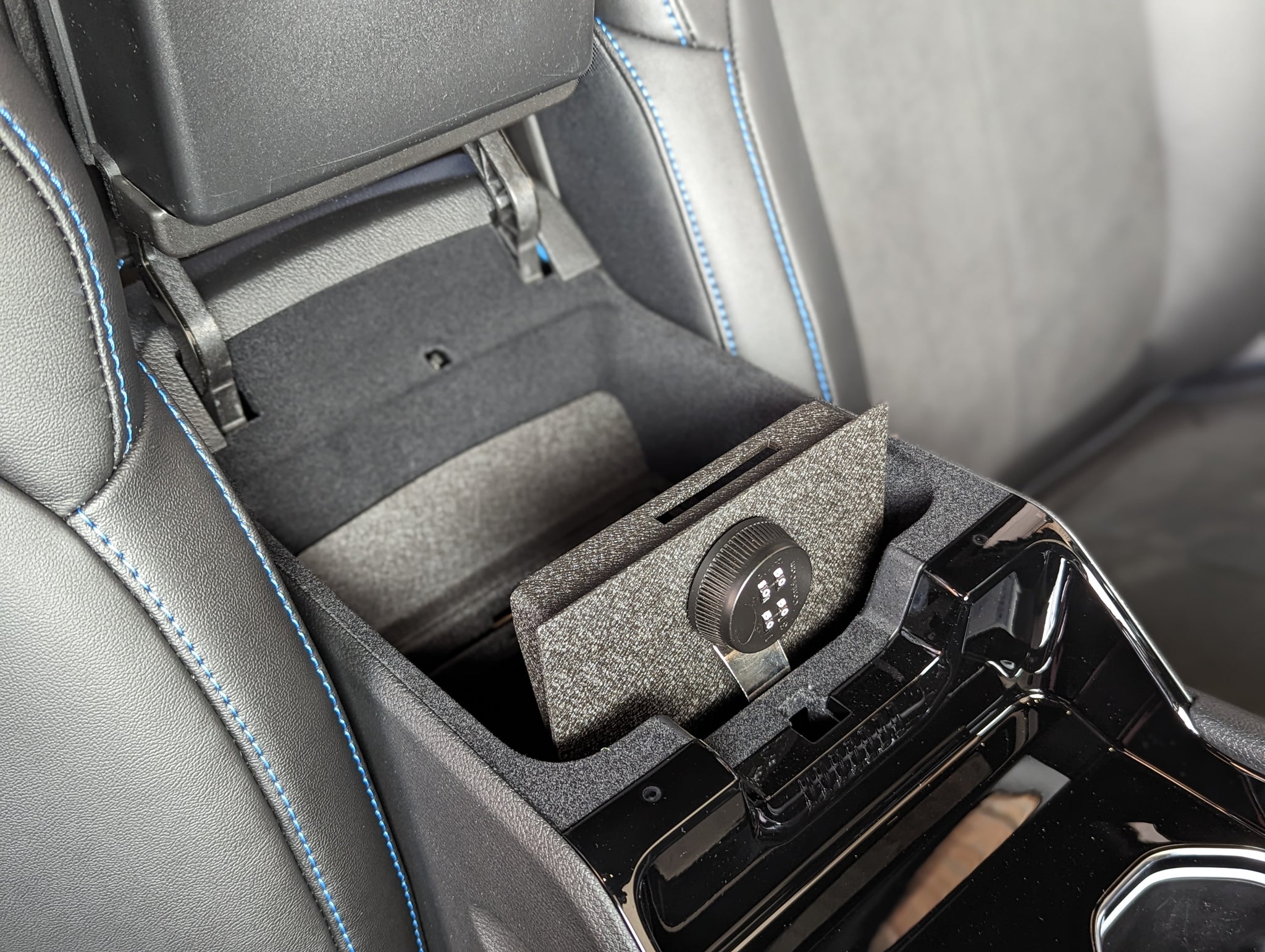 Vehicle Safes | Console Vault