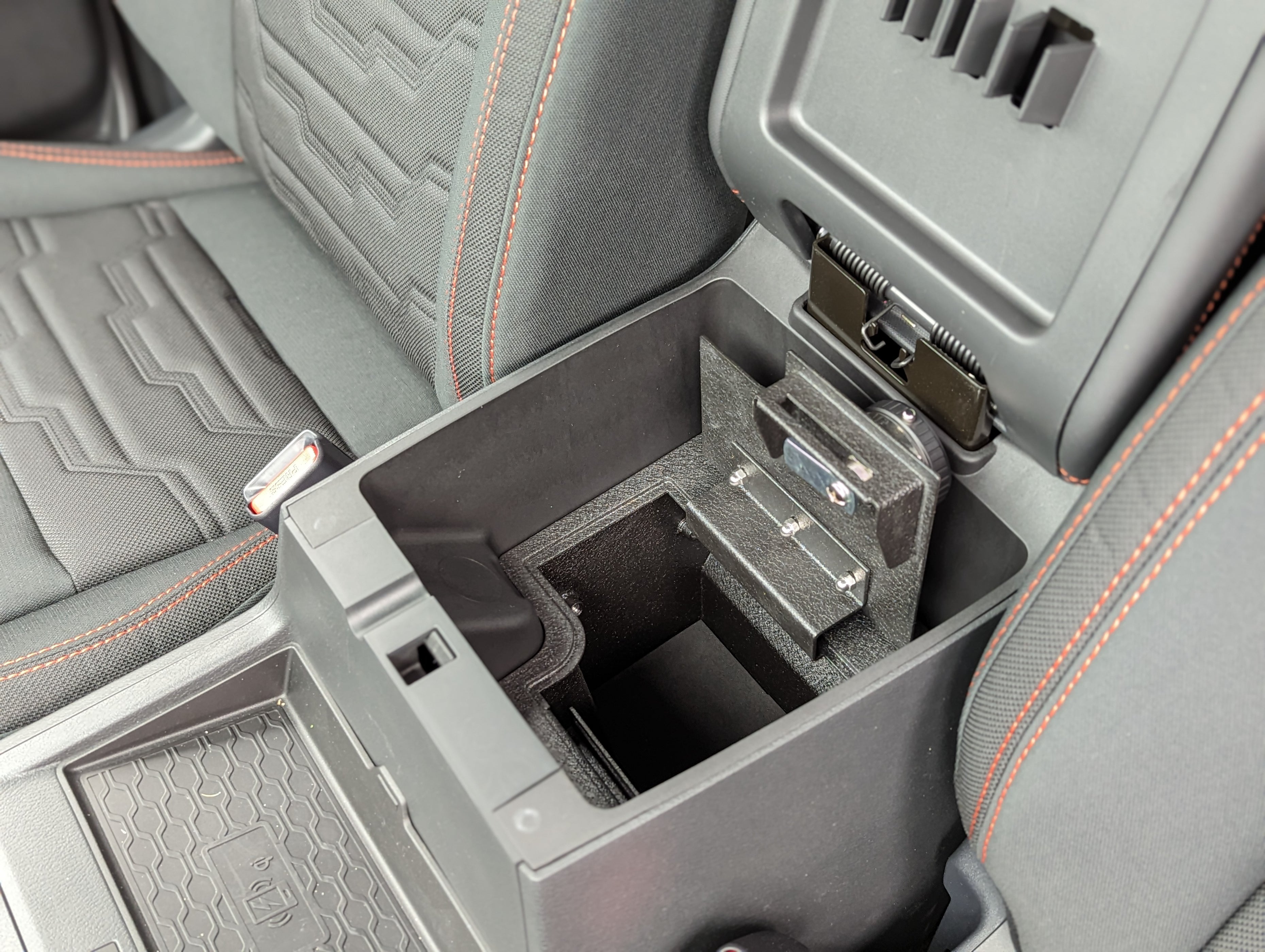 Ford Mustang Seat Covers Driver And Passenger Side Bottom And Top Lean ...