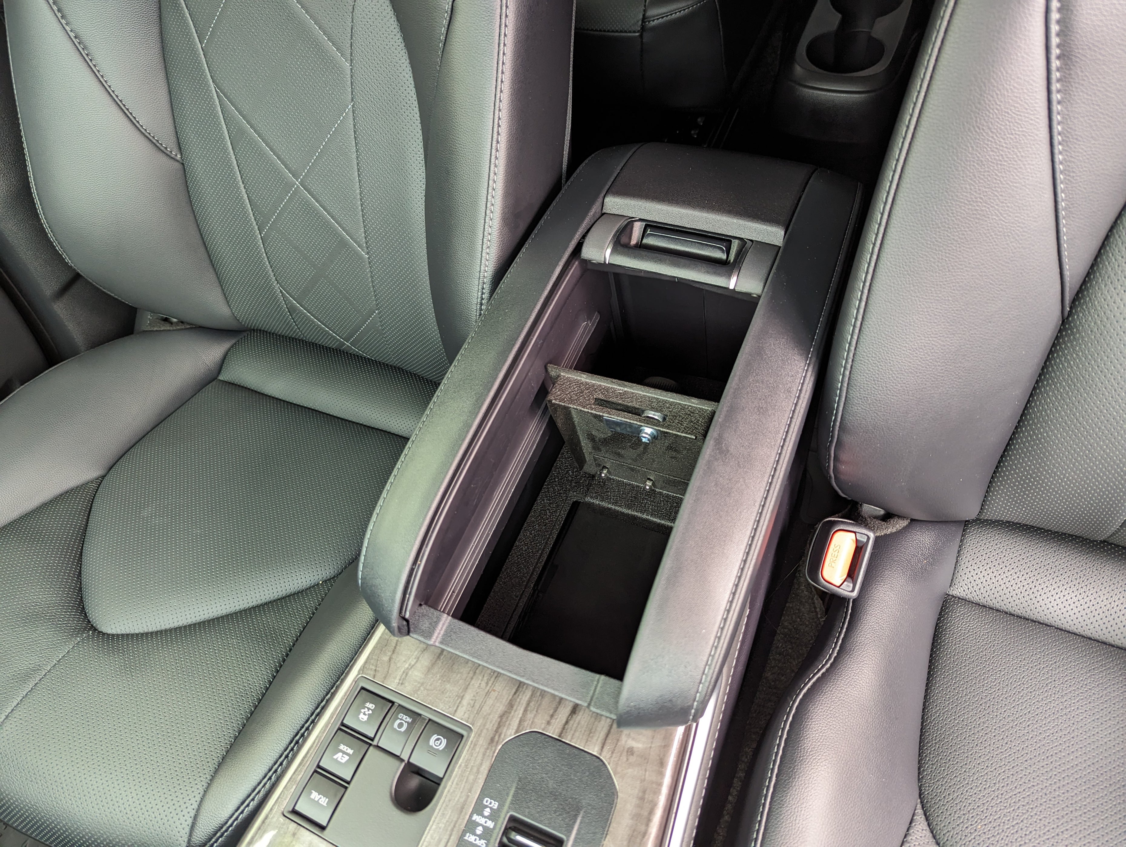 Toyota Highlander Center Console Car Safe: 2020–2025 | Easy and Quick ...